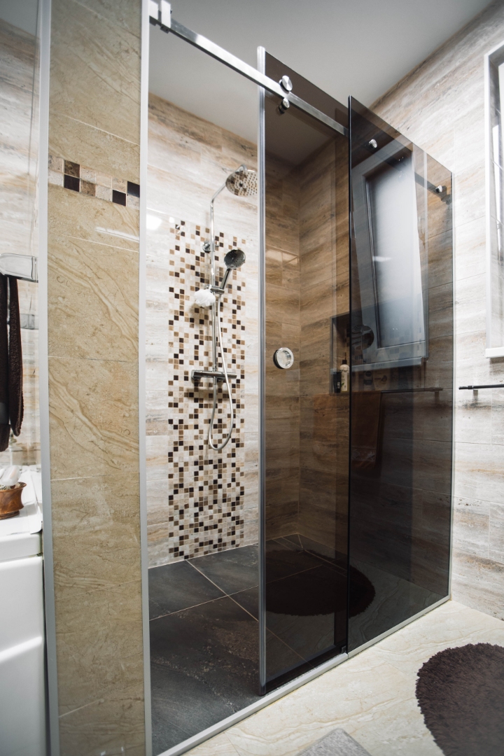 Sliding shower cabin - Alora Windows